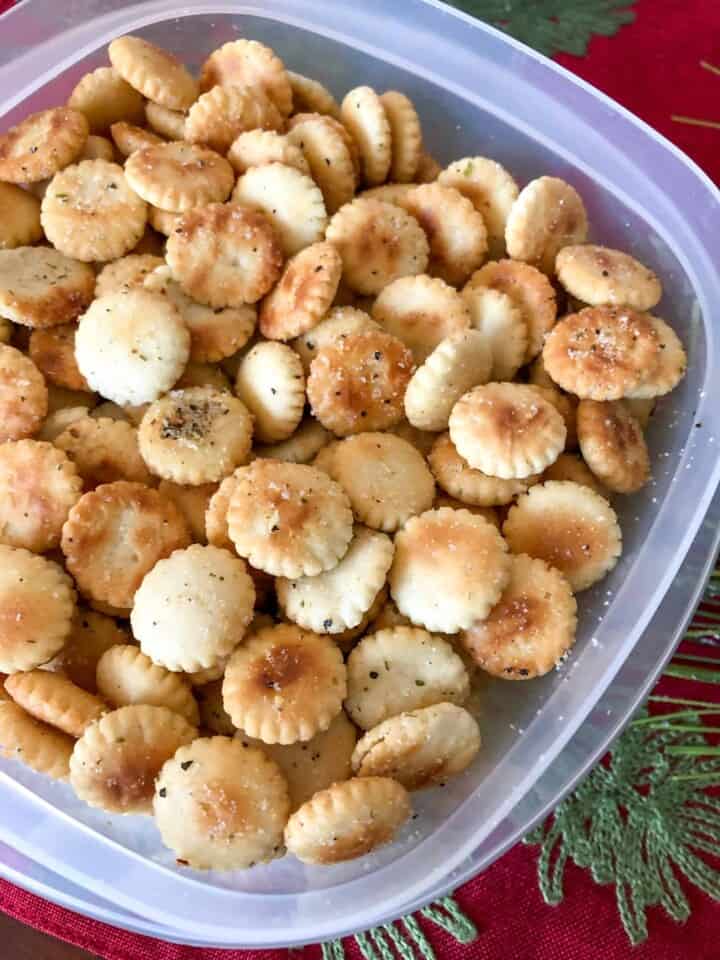 Seasoned Oyster Crackers Air Fryer - Recipe Diaries