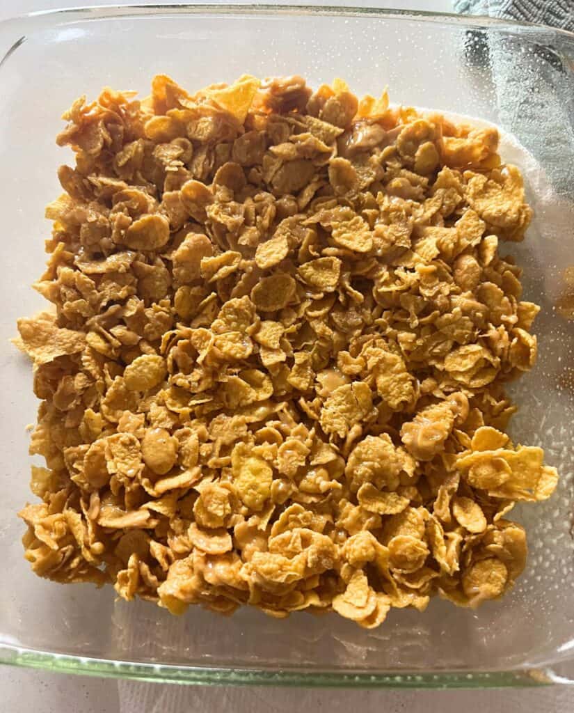 No-Bake Peanut Butter Corn Flake Bars - Recipe Diaries