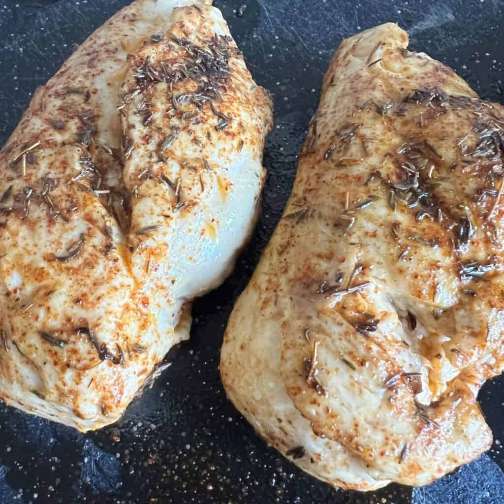 Easy Blackstone Chicken Breasts (Griddle Recipe) - Recipe Diaries