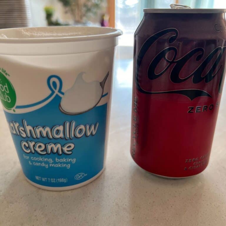 Trying out the viral Fluffy Coke! - Recipe Diaries